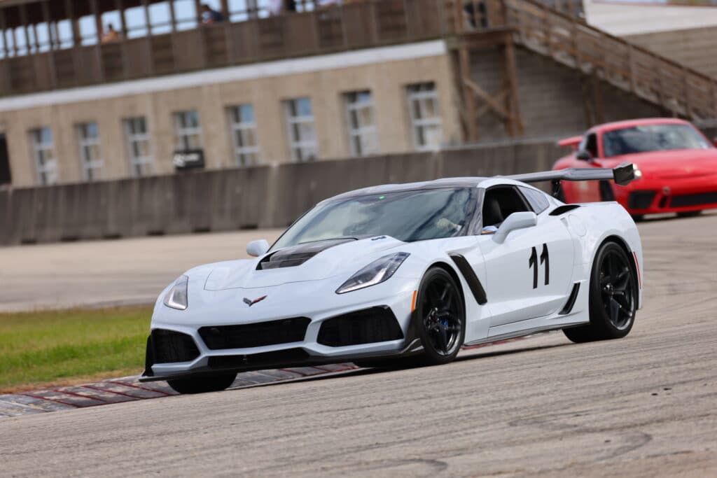 "Call for availability 817 988-5027" Houston MSR 2.4 mile, 17 turns ...